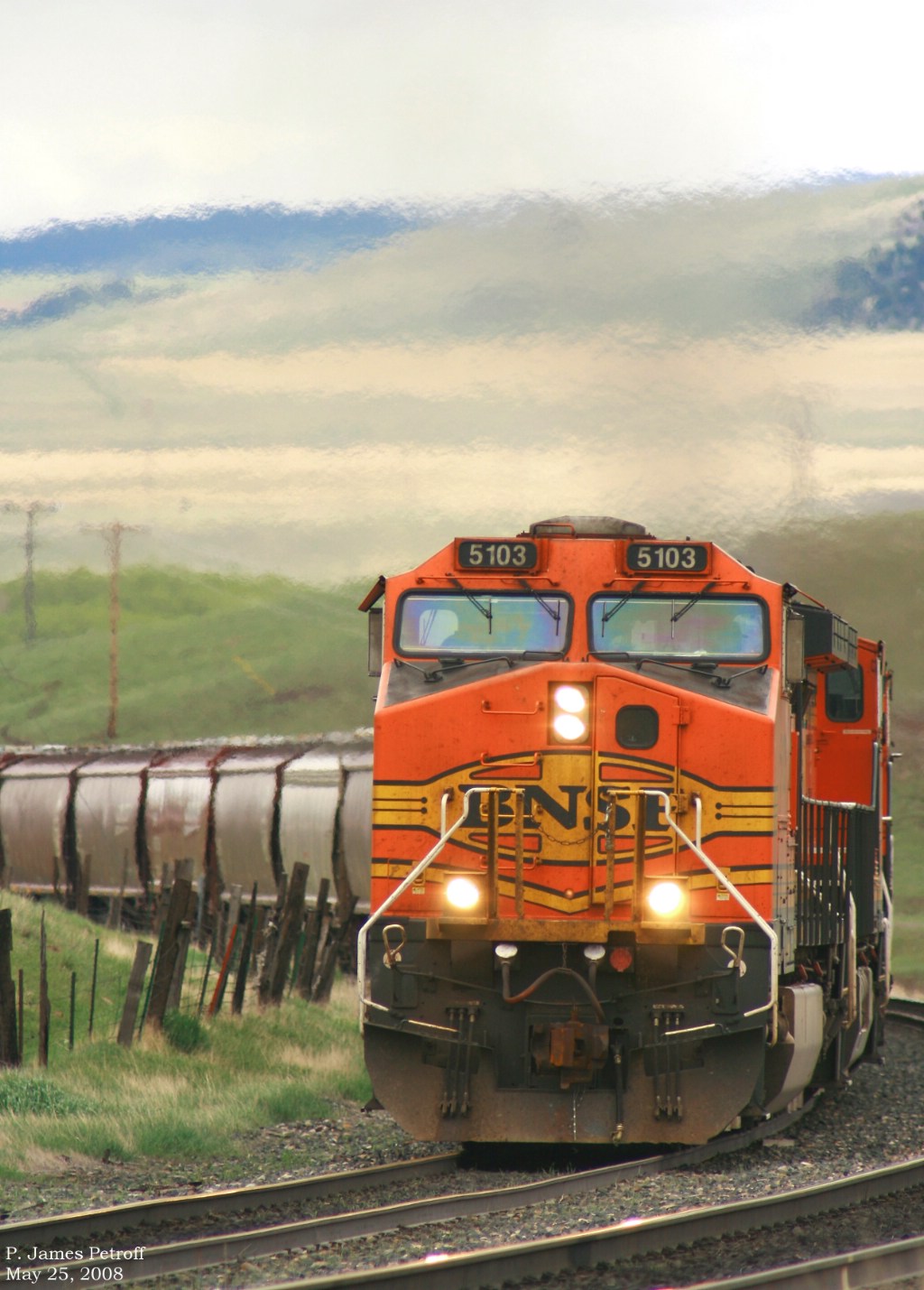 BNSF 5103 diesel vapors